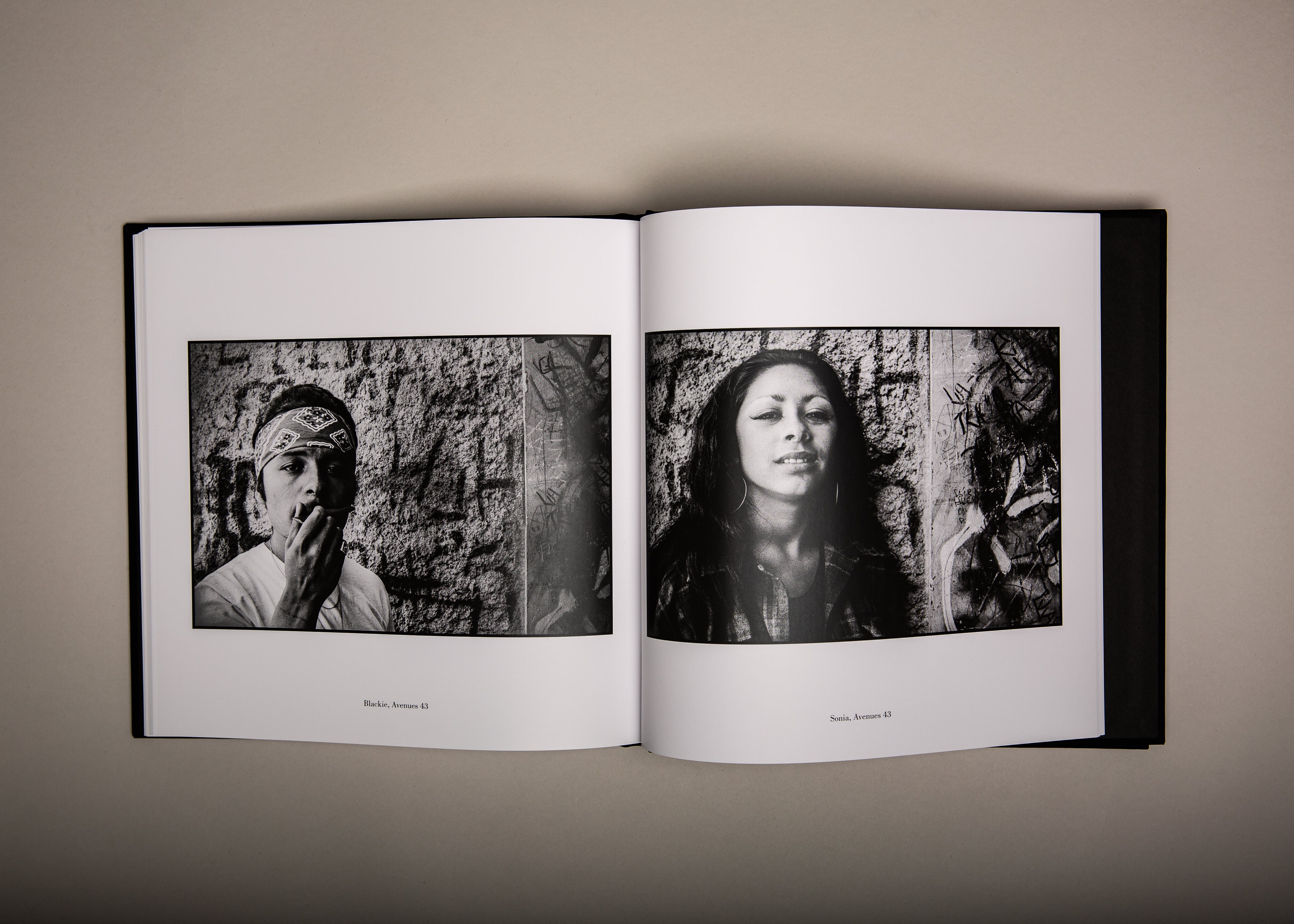 Street Writers: A Guided Tour of Chicano Graffiti